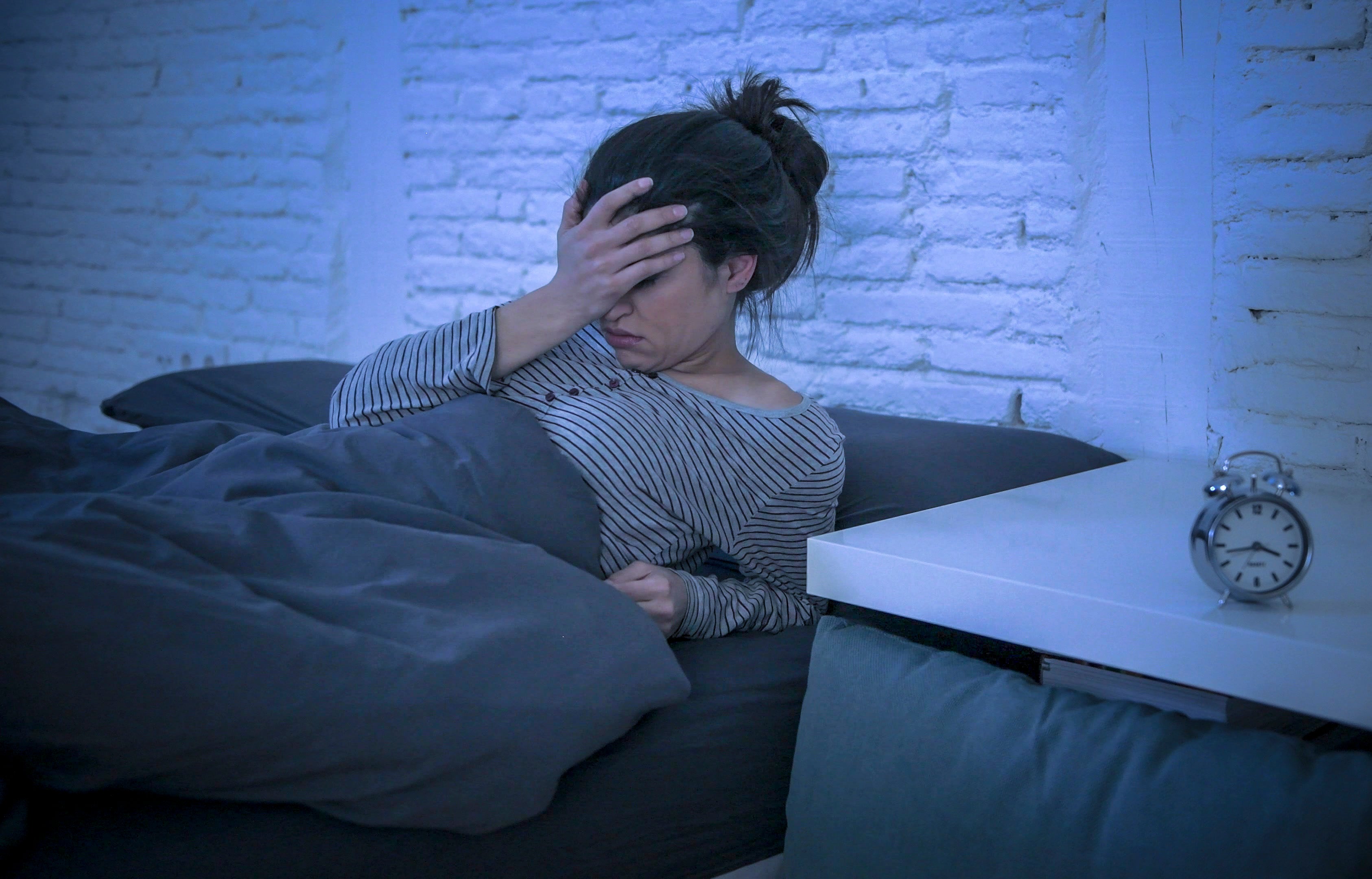 Understanding Sleep Anxiety: Causes, Symptoms, and Treatments – Heavenluxe